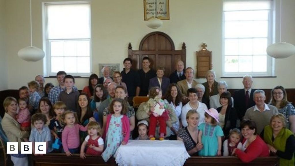 Gwasanaeth i'r gymuned - BBC Cymru Fyw