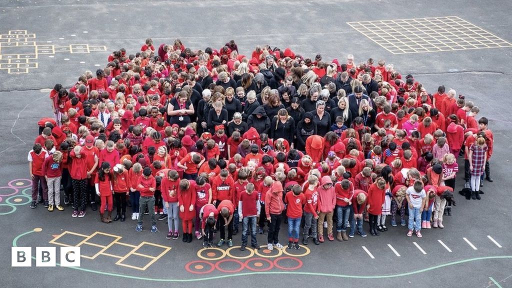 How are you marking the end of the WW1? - BBC Newsround