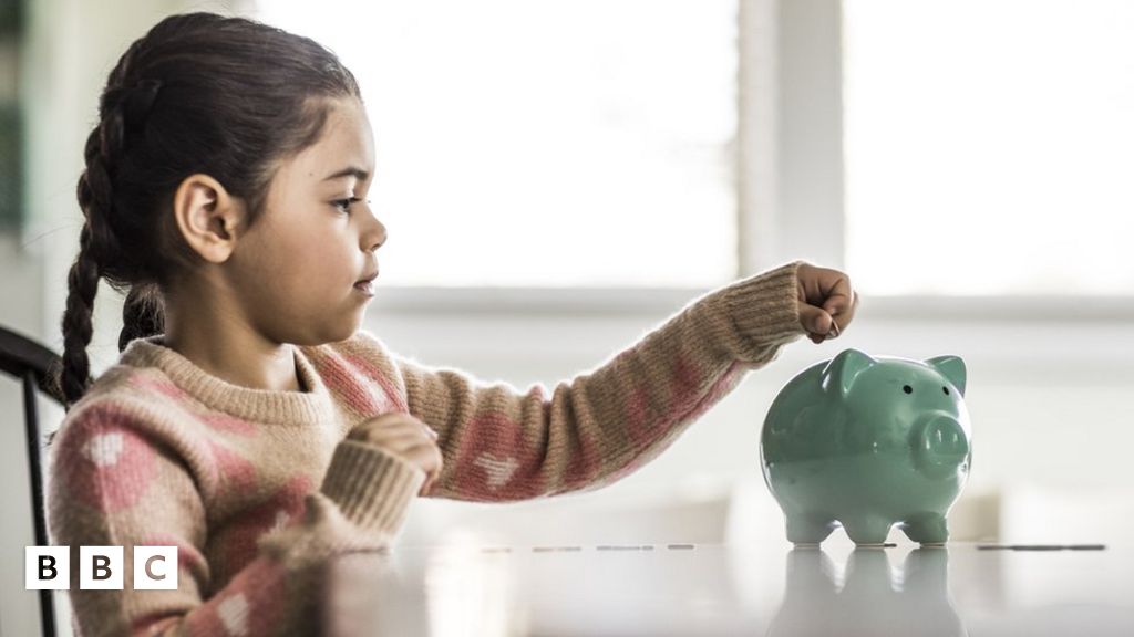 Cost of living: Girls worried about being able to afford period products - BBC Newsround