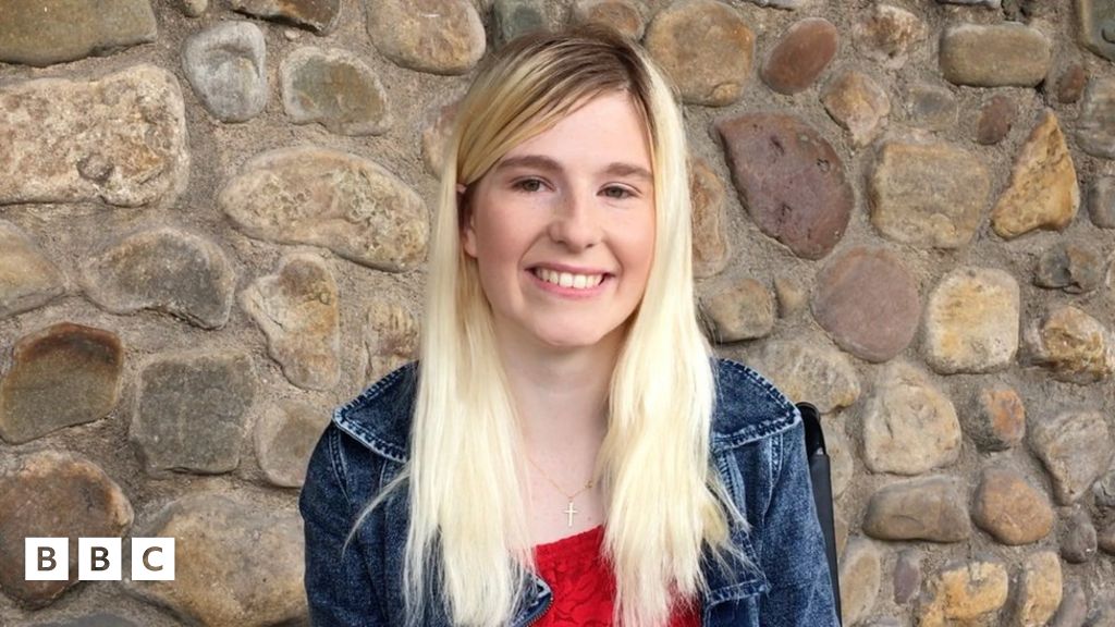 Rhodd anhysbys yn galluogi triniaeth i gerdded - BBC Cymru Fyw