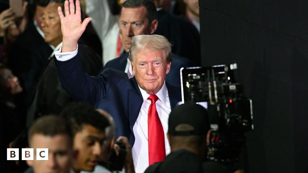 Donald Trump makes first public appearance after being shot at and ...