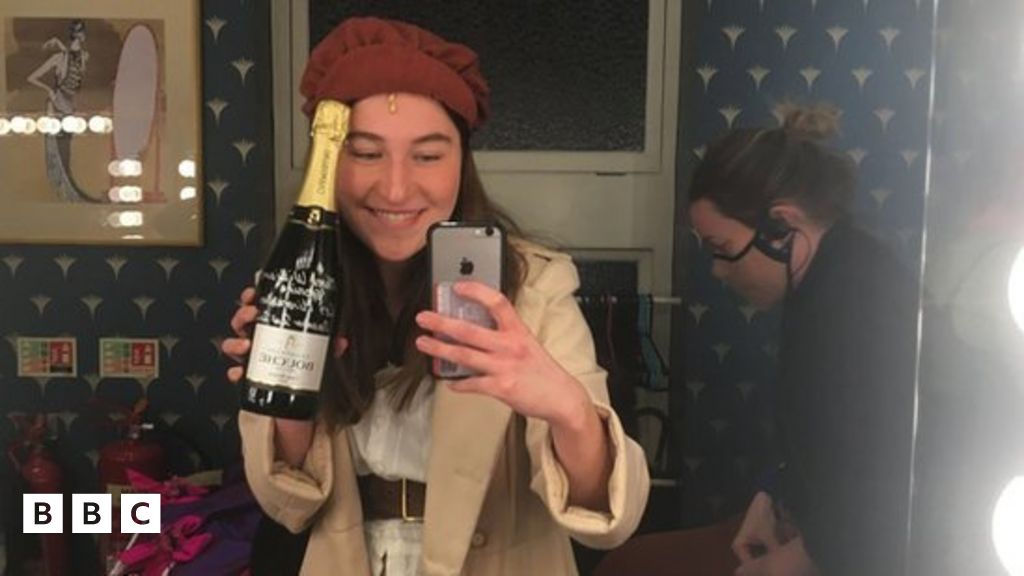 Ateb y Galw: Mared Williams - BBC Cymru Fyw