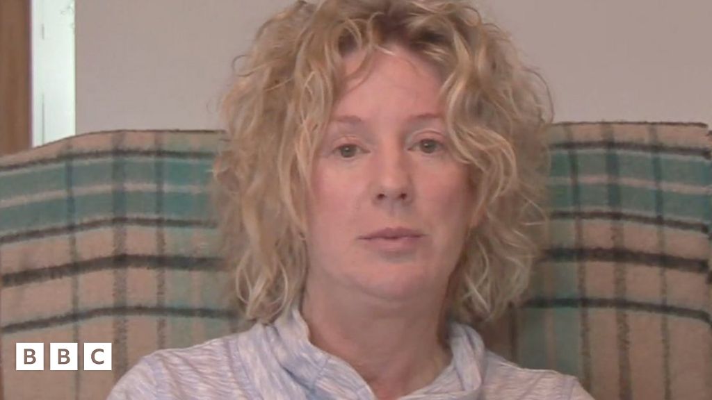 'Doeddwn i ddim yn byw, dim ond bod' - BBC Cymru Fyw