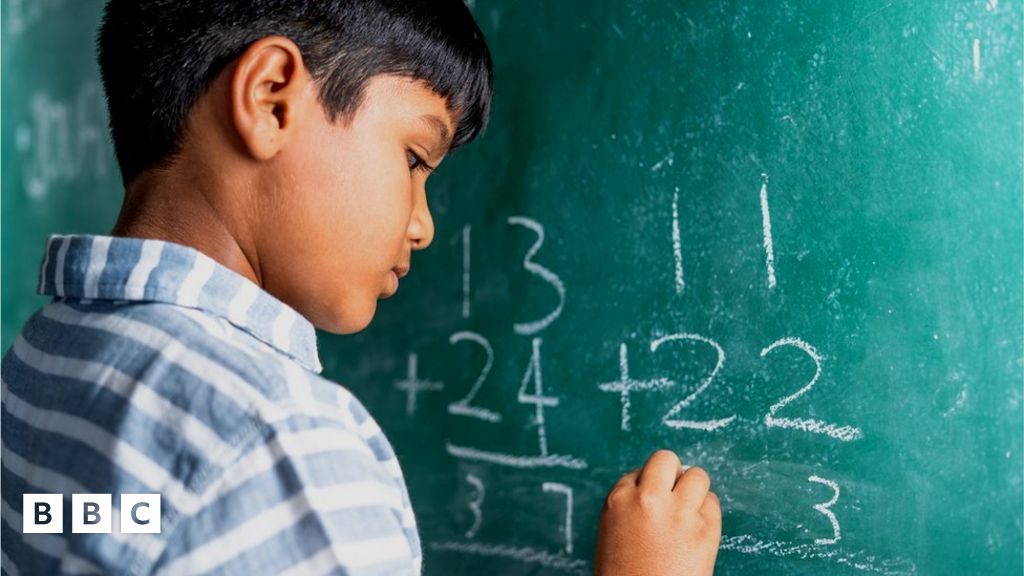 Prime Minister Rishi Sunak launches review into maths in England - BBC ...