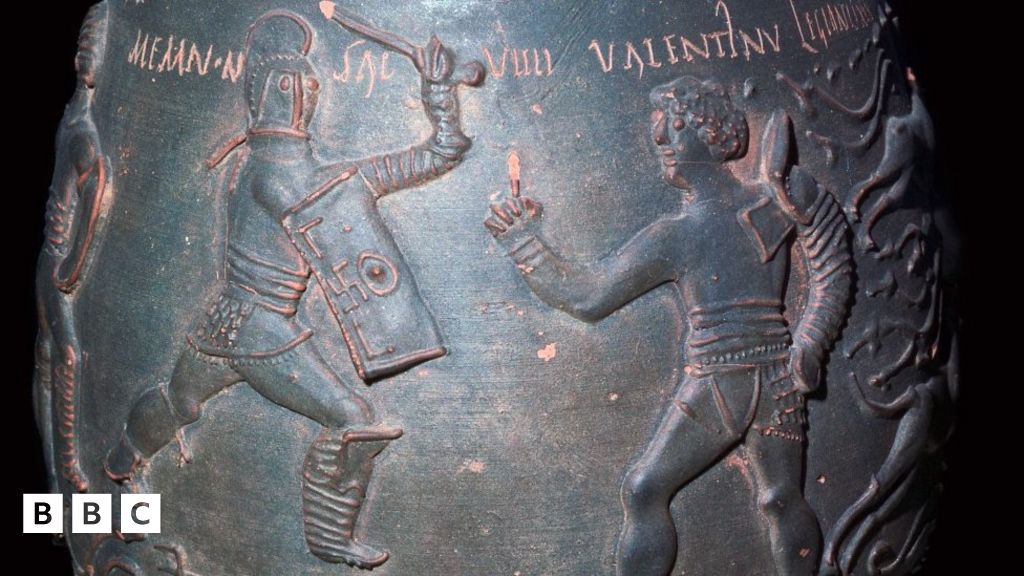Gladiators believed to have battled in Ancient Britain - BBC Newsround