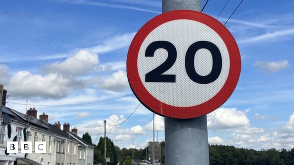 20mya: Nifer uchaf erioed yn arwyddo deiseb yn gwrthwynebu - BBC Cymru Fyw