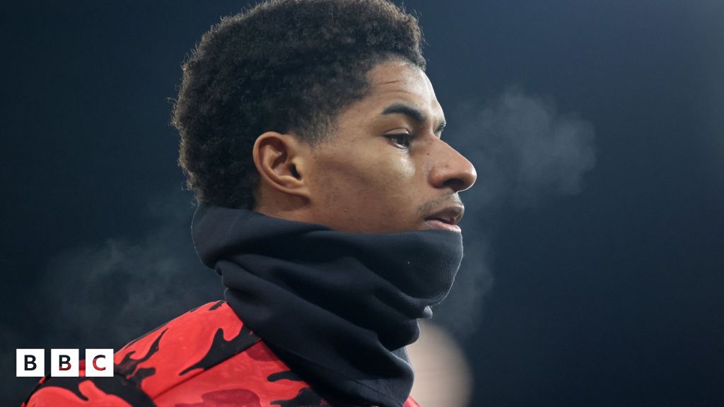 Marcus Rashford responds to racist abuse on social media - BBC Newsround