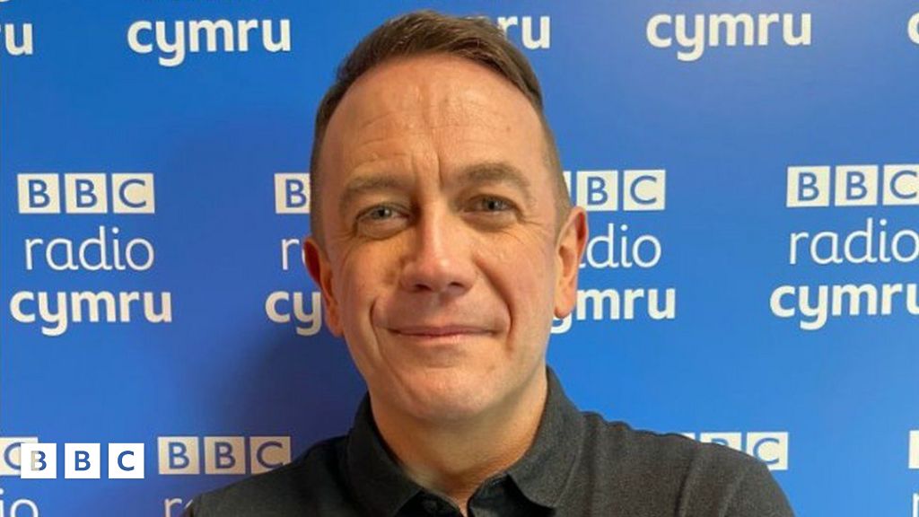 3 Llun: Lluniau pwysicaf Dylan Ebenezer - BBC Cymru Fyw