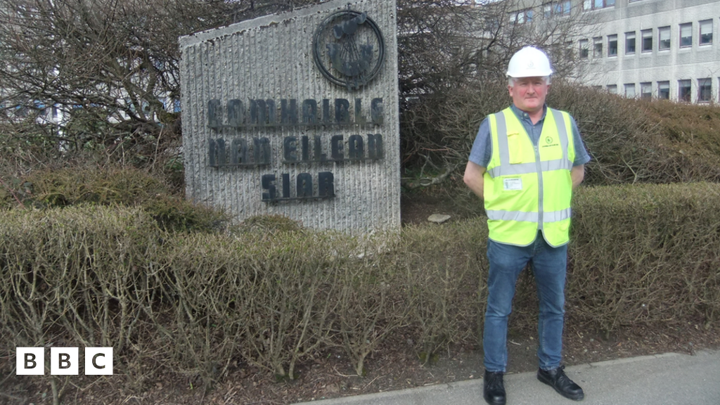 Duais sàbhailteachd do bhuidhnean eileanach - Naidheachdan a' BhBC