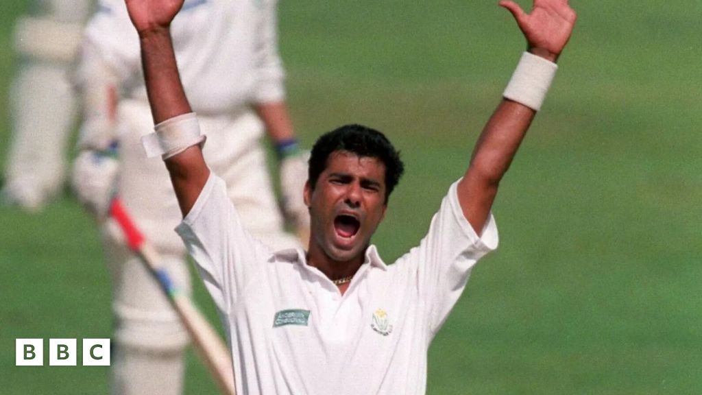 Edward Bevan a thramorwyr gorau Morgannwg - BBC Cymru Fyw