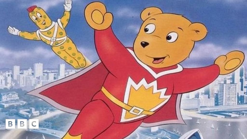 'Trafodaethau' i ddod a Superted yn ôl yn y Gymraeg - BBC Cymru Fyw