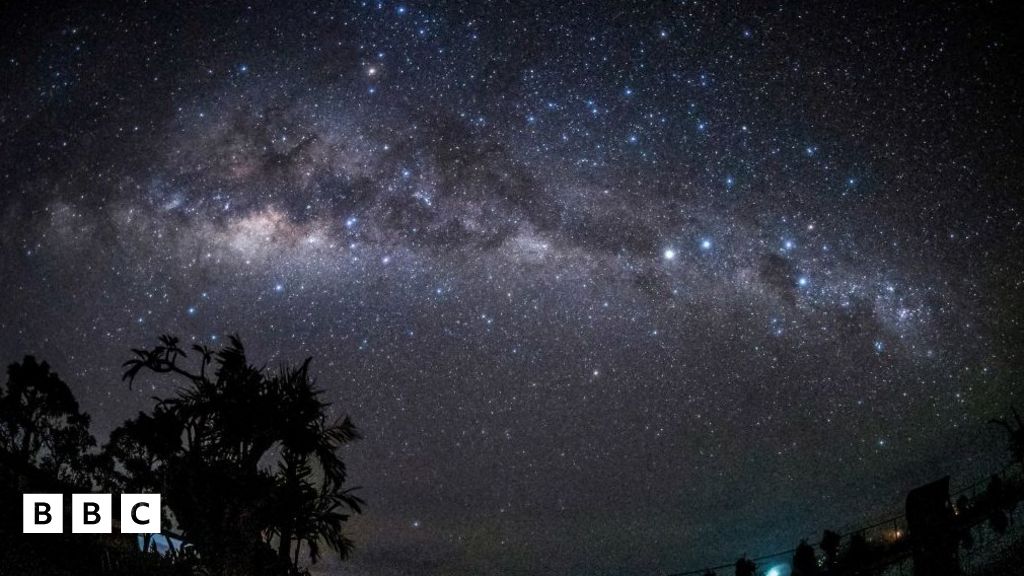 ESA Gaia: Telescope uncovers the history of the milky way galaxy - BBC ...