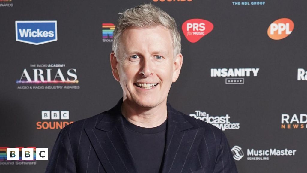 Patrick Kielty reveals his salary for RTÉ's The Late Late Show - BBC