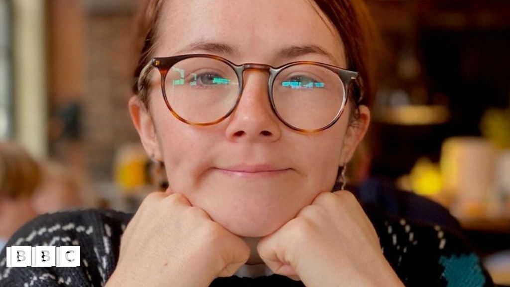 3 llun: Lluniau pwysicaf Elan Elidyr - BBC Cymru Fyw