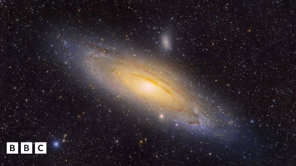 Sussex team join Nasa's galaxy probe project - BBC Newsround