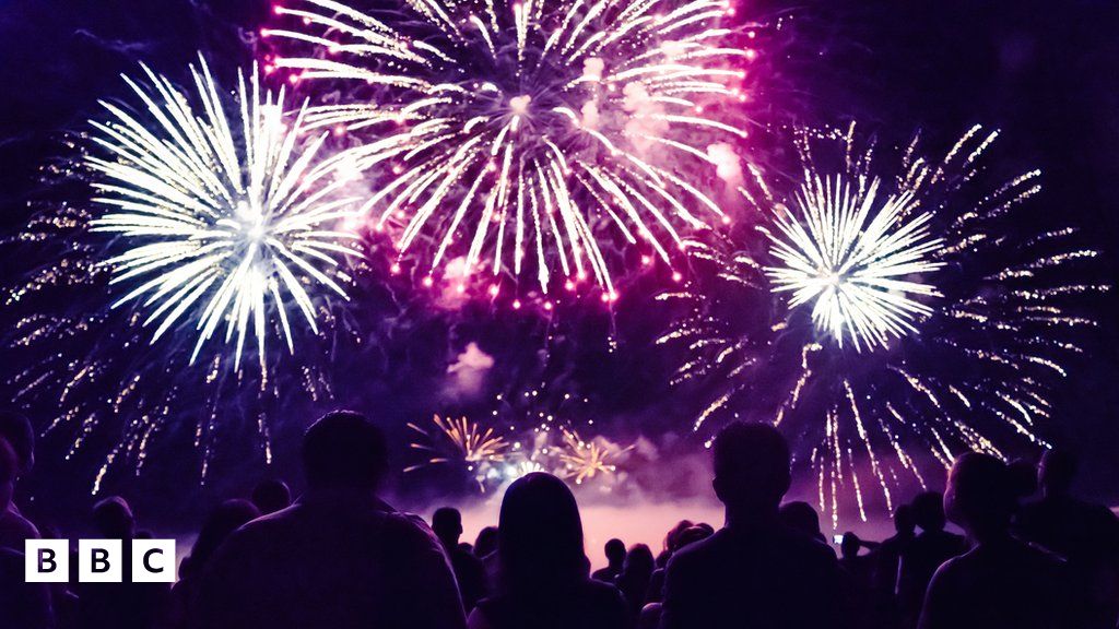 Bonfire Night: How to enjoy fireworks with autism - BBC Newsround