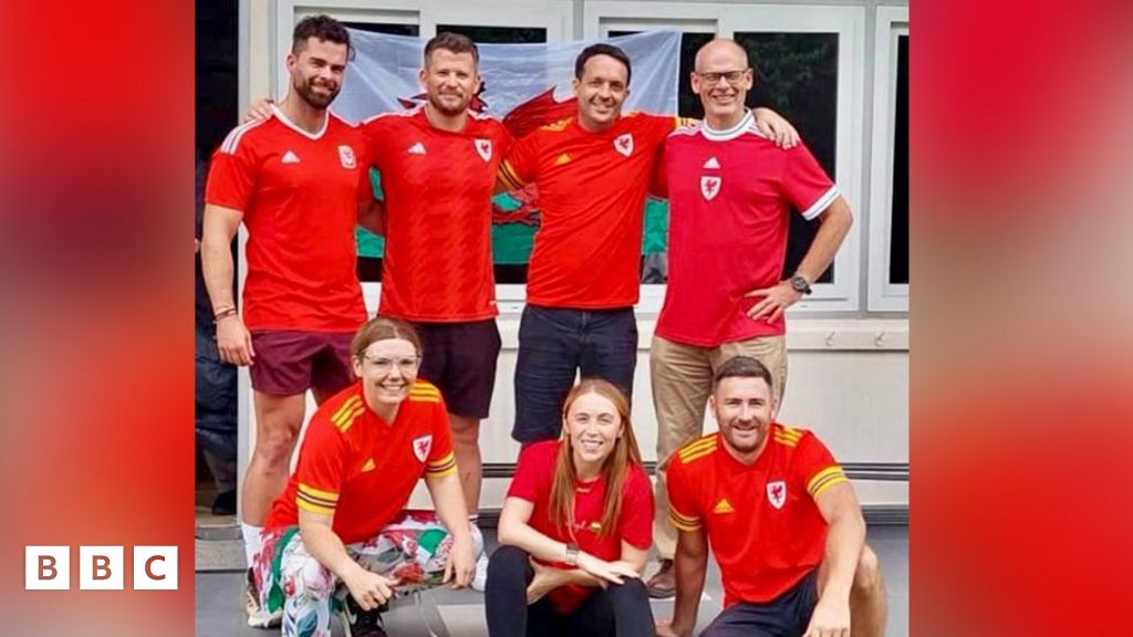 Yr ysgol yn Singapore sy’n llawn o athrawon Cymraeg - BBC Cymru Fyw