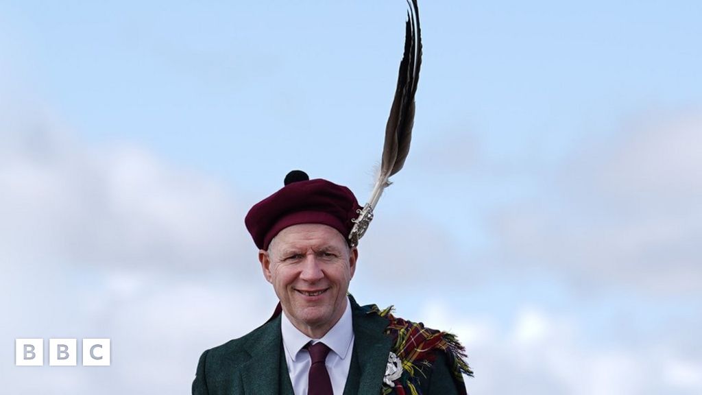 Clan Buchanan to have their first chief in over 300 years - BBC Newsround