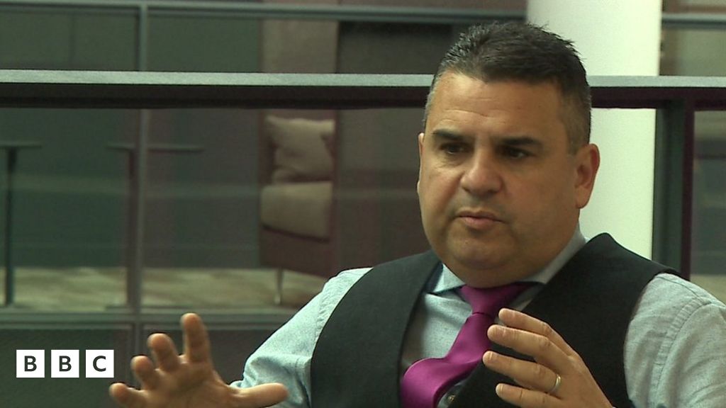 Cyn-AS 'wedi torri cod ymddygiad Senedd Cymru sawl tro' - BBC Cymru Fyw