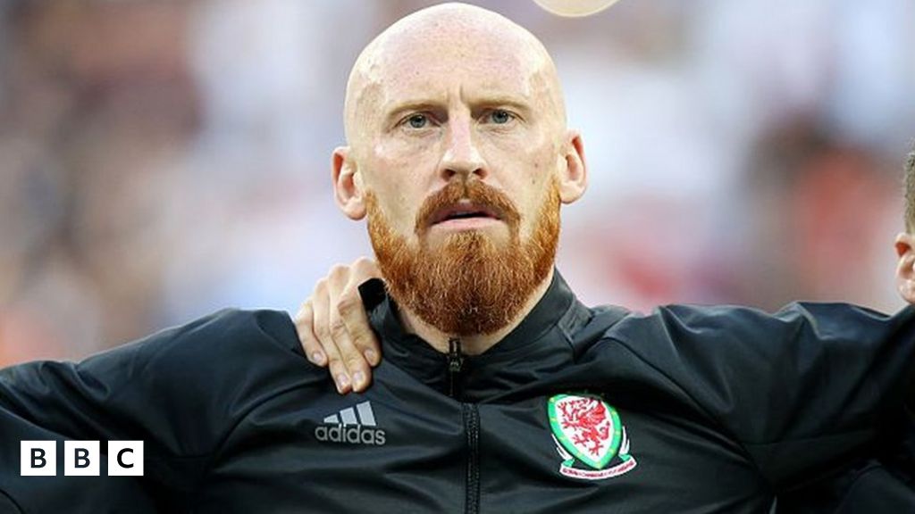 James Collins yn ymddeol o bêl-droed yn 37 oed - BBC Cymru Fyw