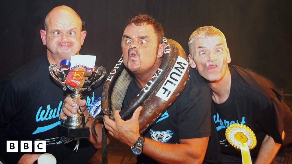 Pictures: World Gurning Championships Hall of Fame - BBC Newsround