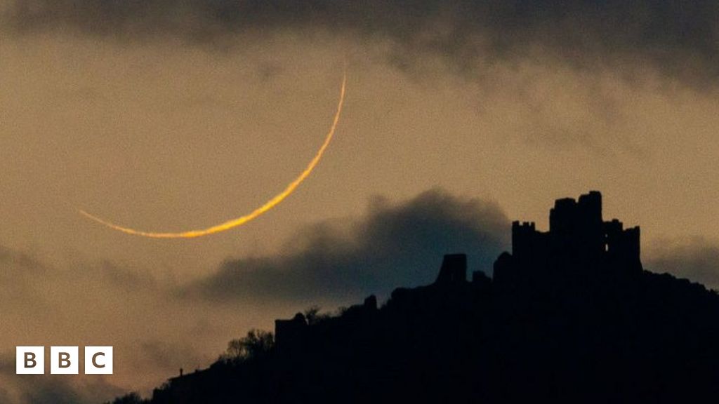 Ramadan: What does the New Moon have to do with Ramadan? - BBC Newsround