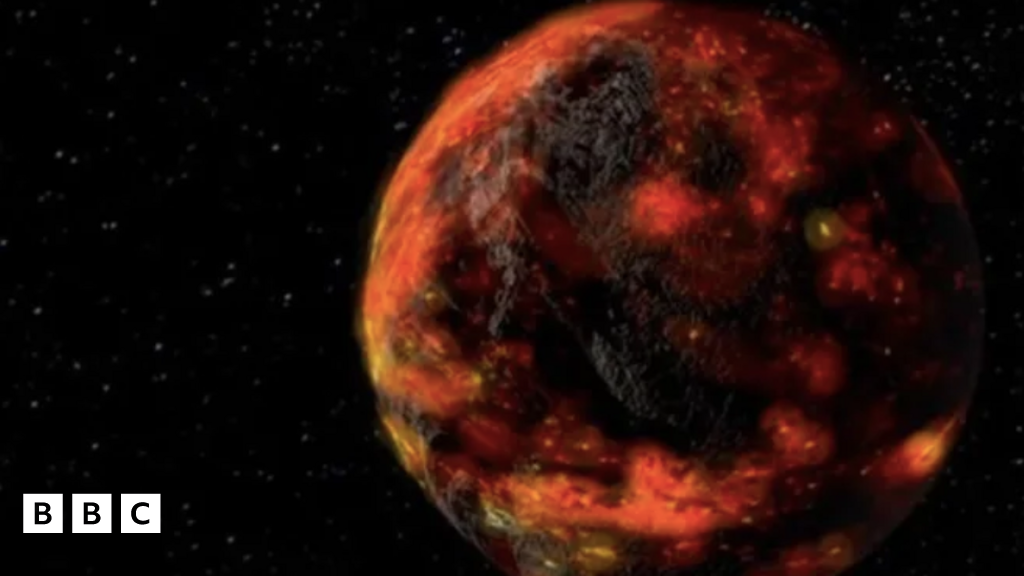 Surface of the Moon once an ocean of magma - BBC Newsround