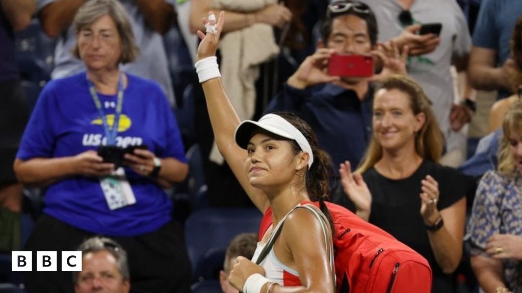 US Open 2022: Emma Raducanu out after first round - BBC Newsround