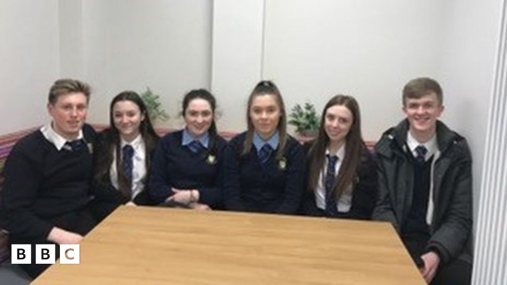 Y chweched synnwyr: Ysgol Gyfun Cymer Rhondda - BBC Cymru Fyw