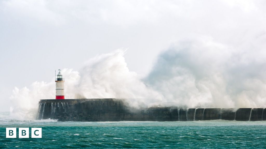 Sea levels rising faster than ever, Met Office says - BBC Newsround
