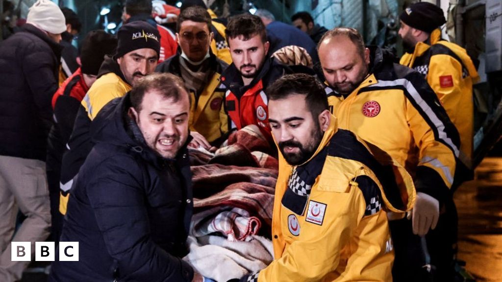 DEC Cymru yn apelio am gymorth wedi daeargryn - BBC Cymru Fyw