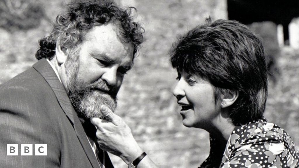 Nabod Pobol y Cwm rhan 2: Atebion - BBC Cymru Fyw