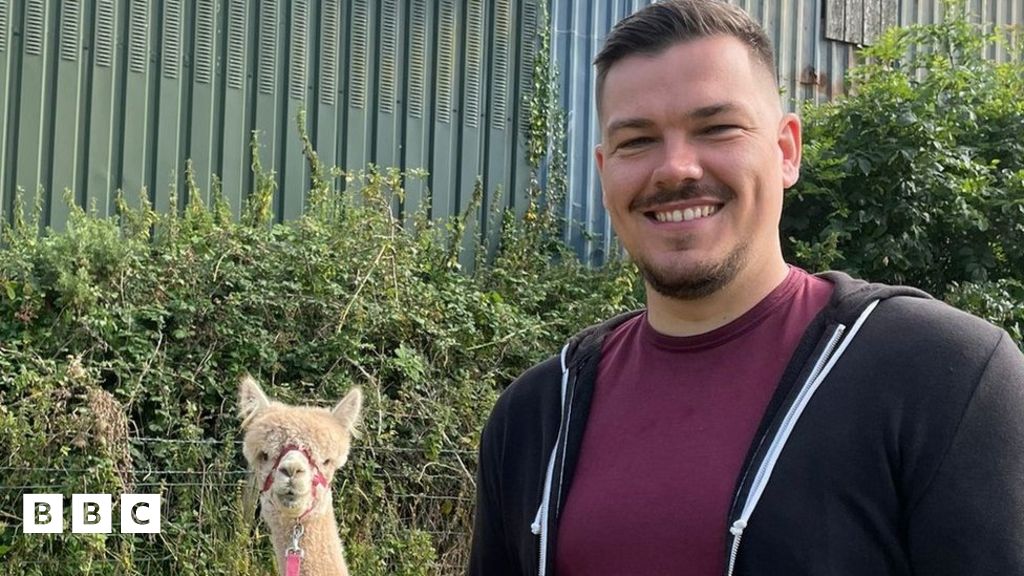 Ateb y Galw: Neil Roberts - BBC Cymru Fyw