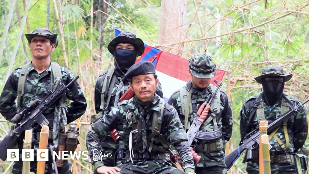 KNU တပ်မဟာ ၄ နယ်မြေထဲ ဘာတွေ ဖြစ်နေတာလဲ - BBC News မြန်မာ