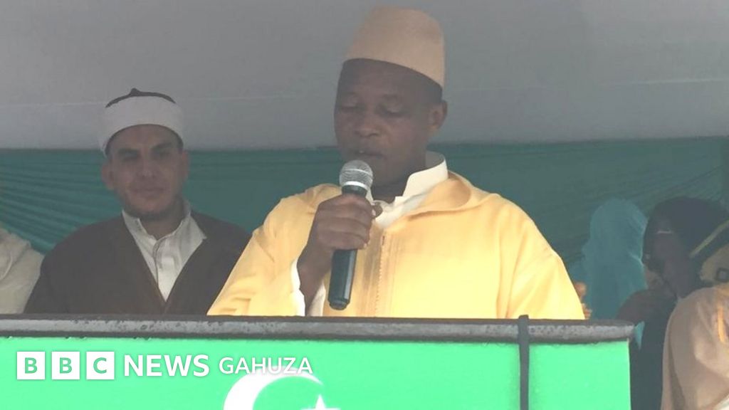 Bwa mbere ku irayidi Mufti w’u Rwanda yavuze ku butumwa bwa Vaticani ...