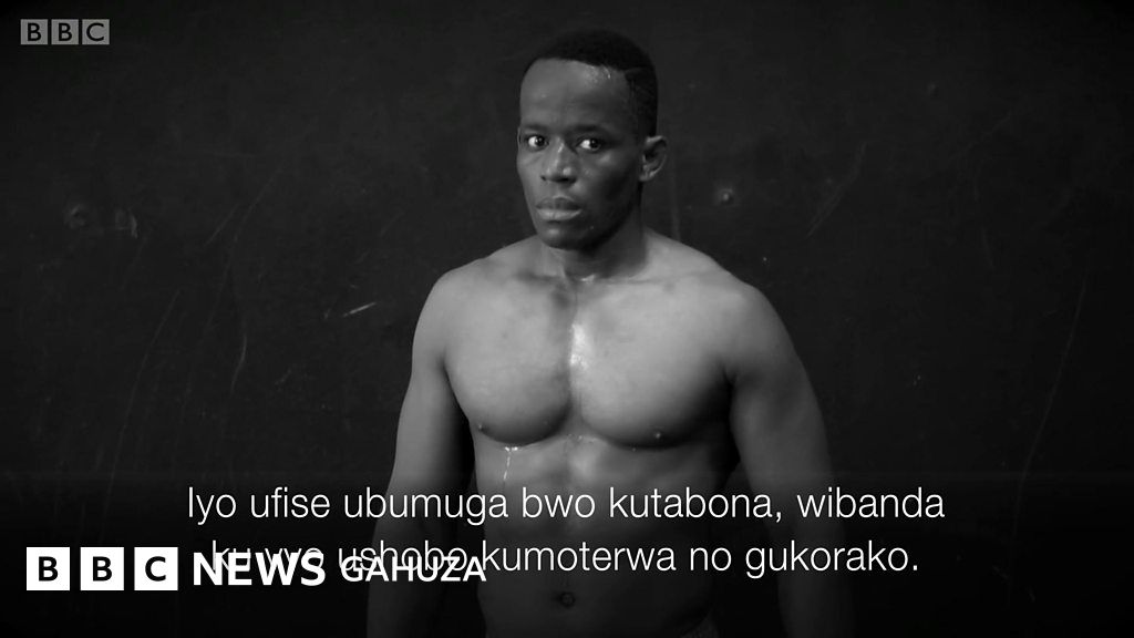 Ronald Dlamini ni umuteramakofe wo muri Afrika y'epfo afise ubumuga bwo ...