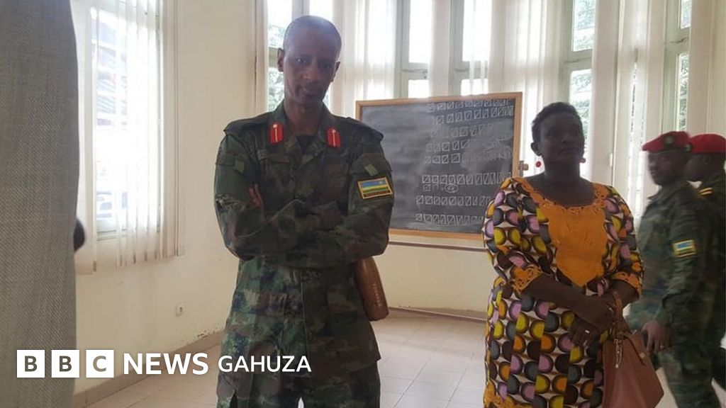 Urukiko mu Rwanda ntirwanzuye ku 'kurekura' Col Byabagamba na Rusagara ...