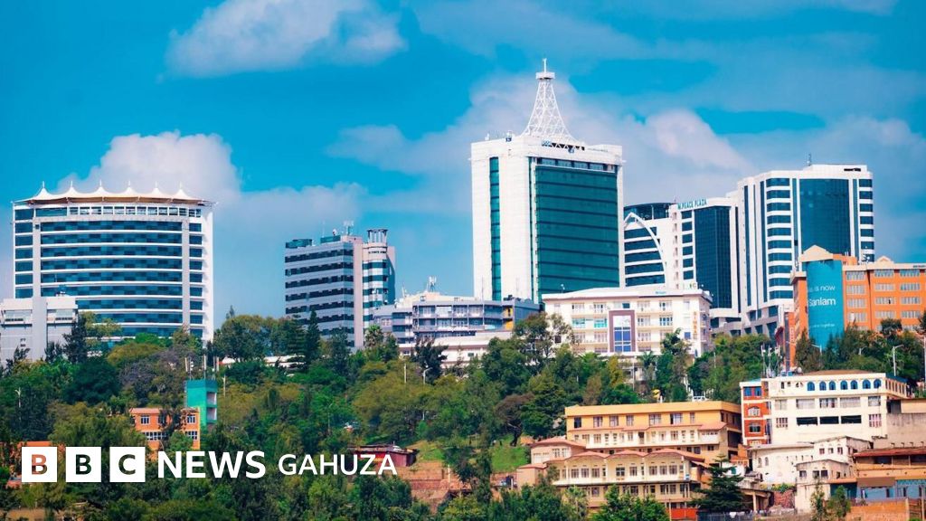 Umuntu wimwe ubuhungiro muri UK yahawe £3,000 kugira ngo ajye mu Rwanda ...