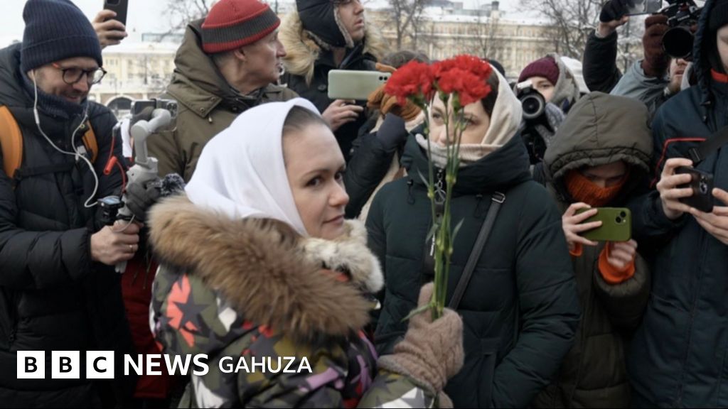 Intambara ya Russia na Ukraine: Itsinda ry'Abarusiyakazi rirasaba ...