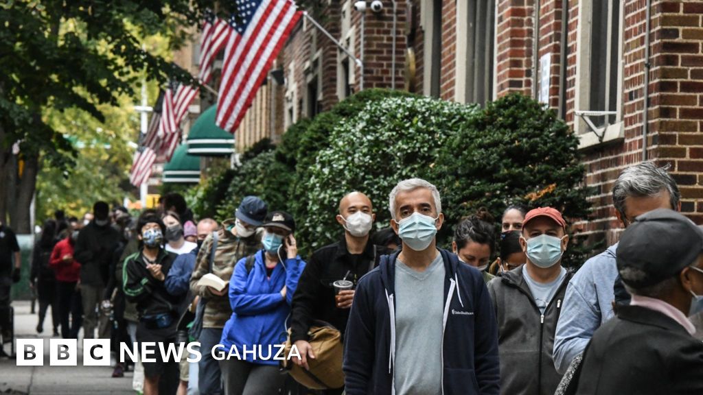 Umukuru w'ibiro bya Trump avuga ko USA idashoboye guhagarika Covid-19 ...