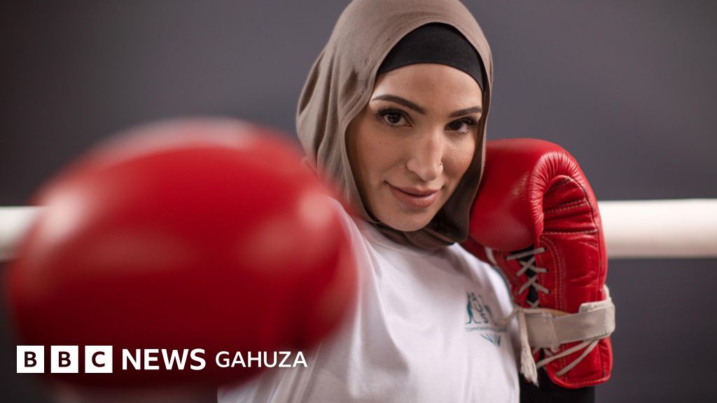 Uwa mbere azoserukira Australia m’umwitwikiro mu nkino za ‘Olympics’ - BBC News Gahuza