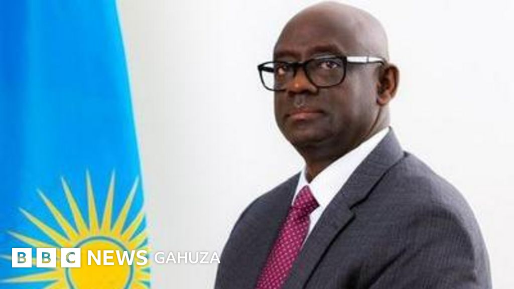 Johnston Busingye: Ambasaderi w’u Rwanda muri UK ati Ubwongereza ...