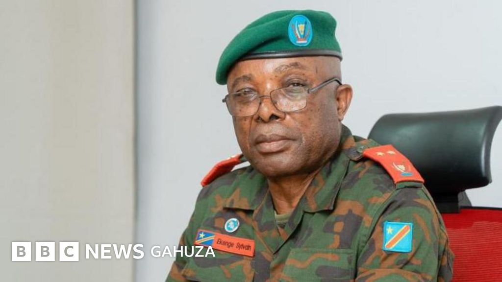 Nyuma y'amagambo yamaganwe yavuze umuvugizi wa FARDC Gen Maj Sylvain ...