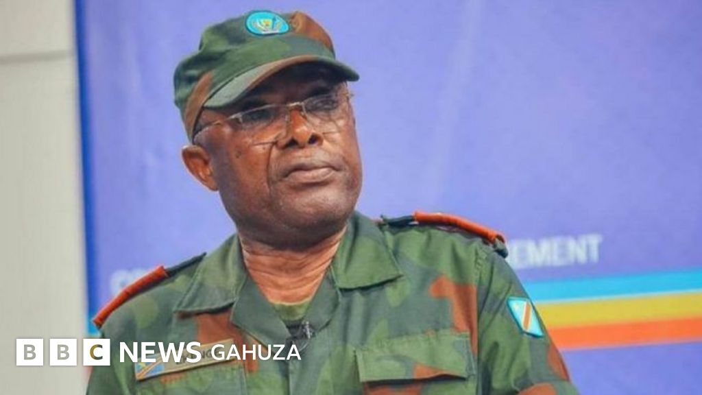 DR Congo: Umuvugizi wa FARDC Sylvain Ekenge yahagaritswe ku mirimo ...