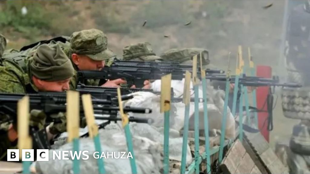 Intambara ya Ukraine: Ijoro rya mbere ry'agahengwe ka Putin, nta gitero ...