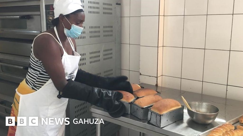 Rwanda: 'Mbere ubuzima bwari bubi…ubu ndi umwamikazi' – umugore ukora ...