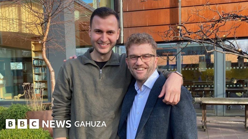 Abatigeze bahura barokoraniye ubuzima - BBC News Gahuza