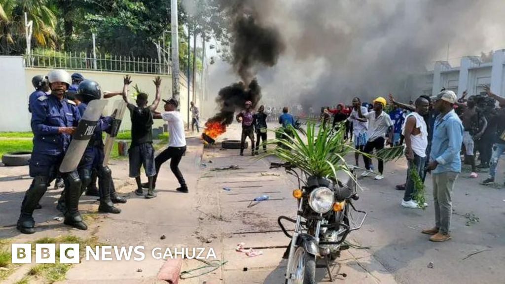 Intambara muri RD Congo:Gutera ambasade, ifatwa ry'ikibuga c'indege ca ...