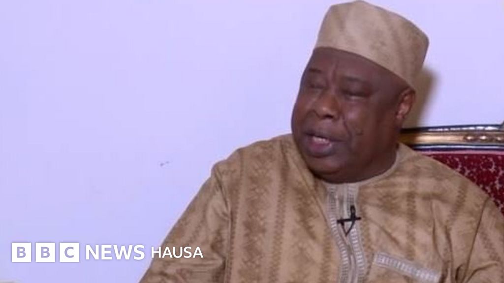 Tsohon gwamnan Kano Hamza Abdullahi ya rasu - BBC News Hausa