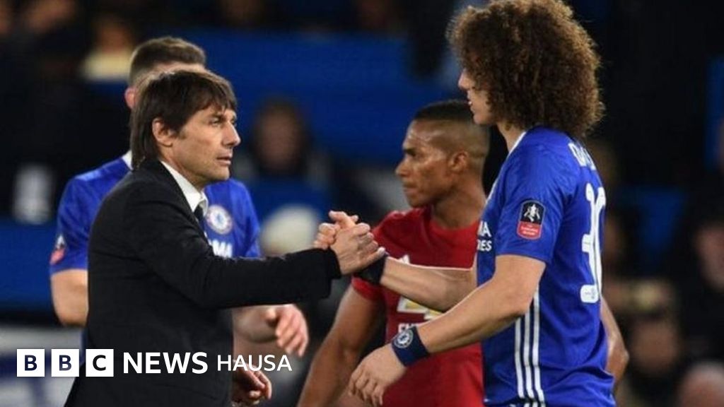 David Luiz ba zai yi wasa ba - Conte - BBC News Hausa